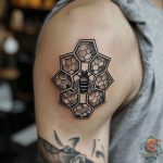 Unveiling the Sweet Symbolism of Honeycomb Tattoos: From Ancient Traditions to Modern Meanings ...