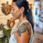 Unleashing the Symbolism and Beauty of Honu Tattoos: Ancient Art Meets ...