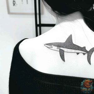 Unleashing the Fierce Beauty: The Meanings and Symbolism Behind Mako ...