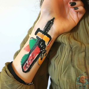 Unzipping the Meaning Behind Zipper Tattoos: A Closer Look at This ...