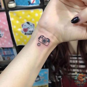 Capturing Memories: The Enduring Appeal of Camera Tattoos: 80 Designs ...