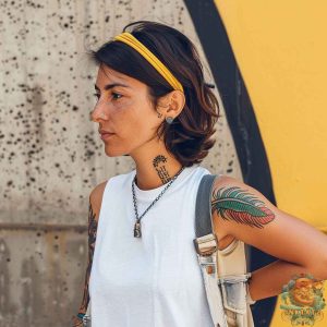 Feather Tattoos: A Symbol of Freedom, Beauty, and Meaning: 150 Designs ...